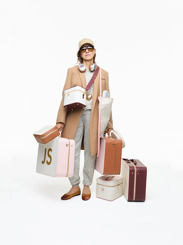 L/UNIFORM - The essentials - bags, luggages, and everyday accessories